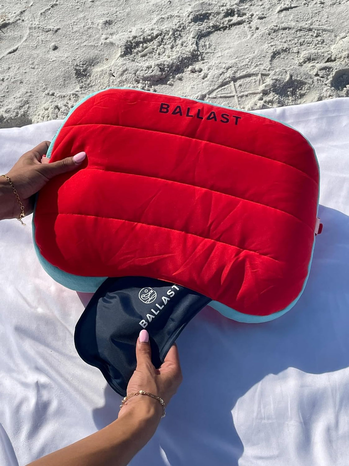 Ballast Beach Pillow | The Pillow Built For The Beach | Ballast Outdoor ...